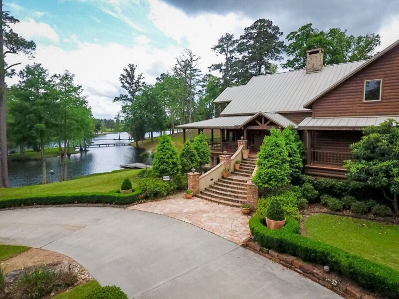 Tour Our Rehab Facility in East Texas · Cypress Lake Recovery